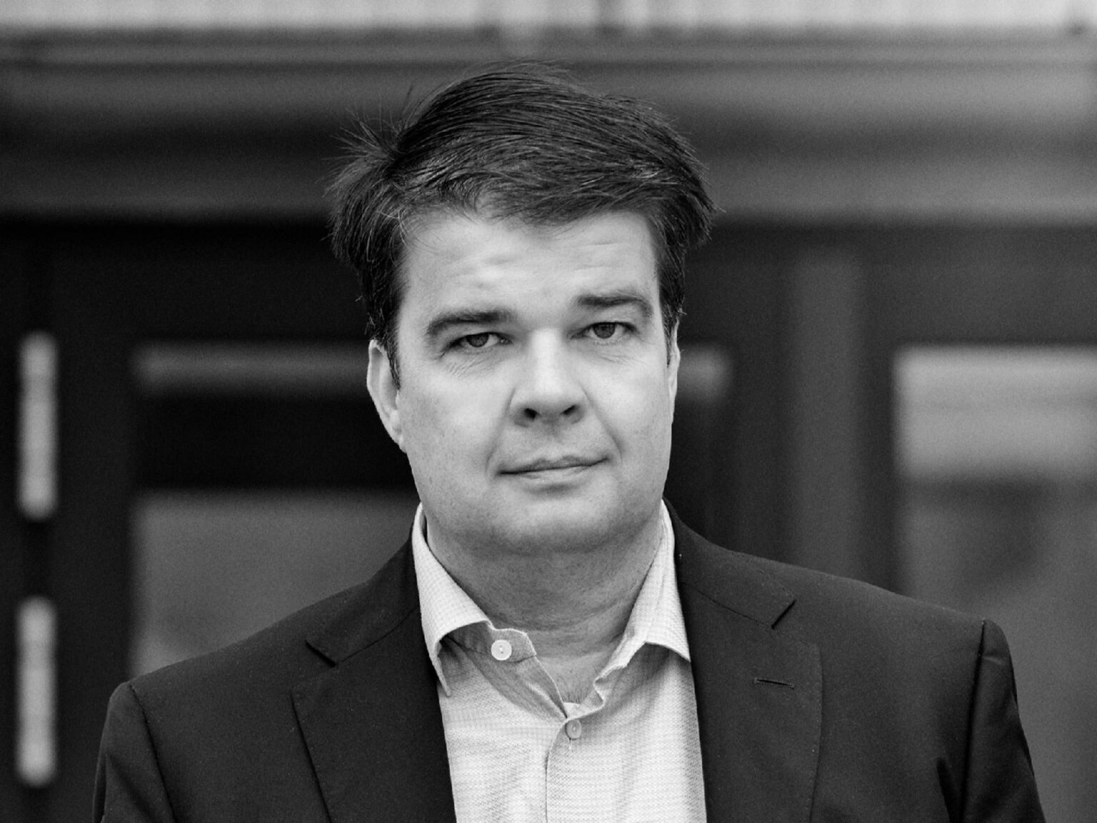 Fratræder som CEO og bliver ny bestyrelsesformand i VKR Holding ...