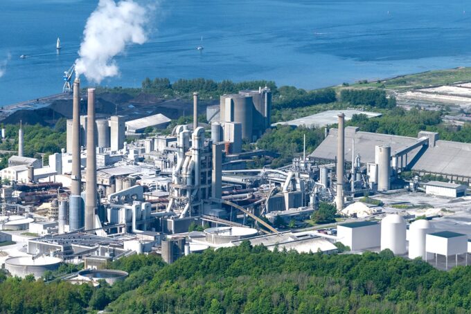 Aalborg Portland underskriver milliardaftale om CO2-fangst: ”Vi står på ...